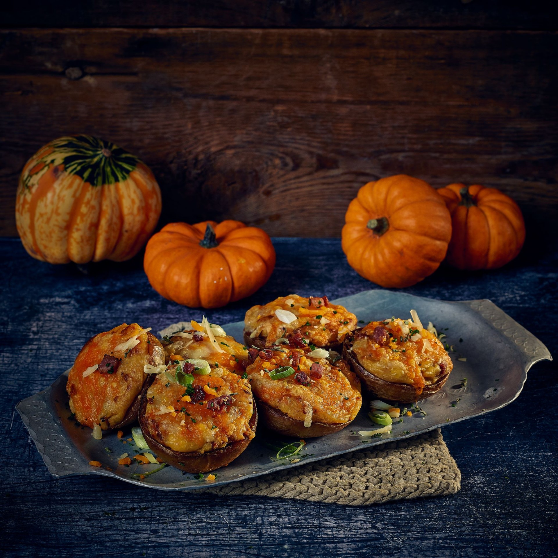 Bulk Buy BANNISTERS FARM Baked Potato Longboats Wholesale | KFF