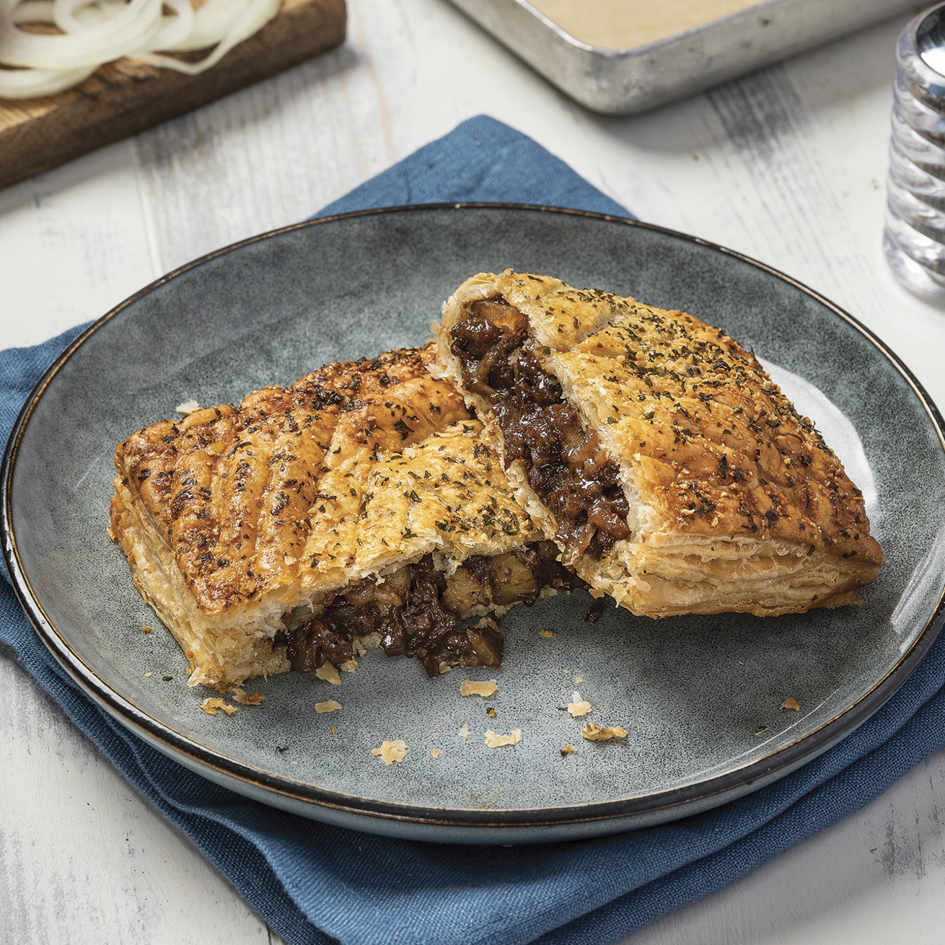 Bulk Buy PROPER CORNISH Steak Slice Wholesale | KFF