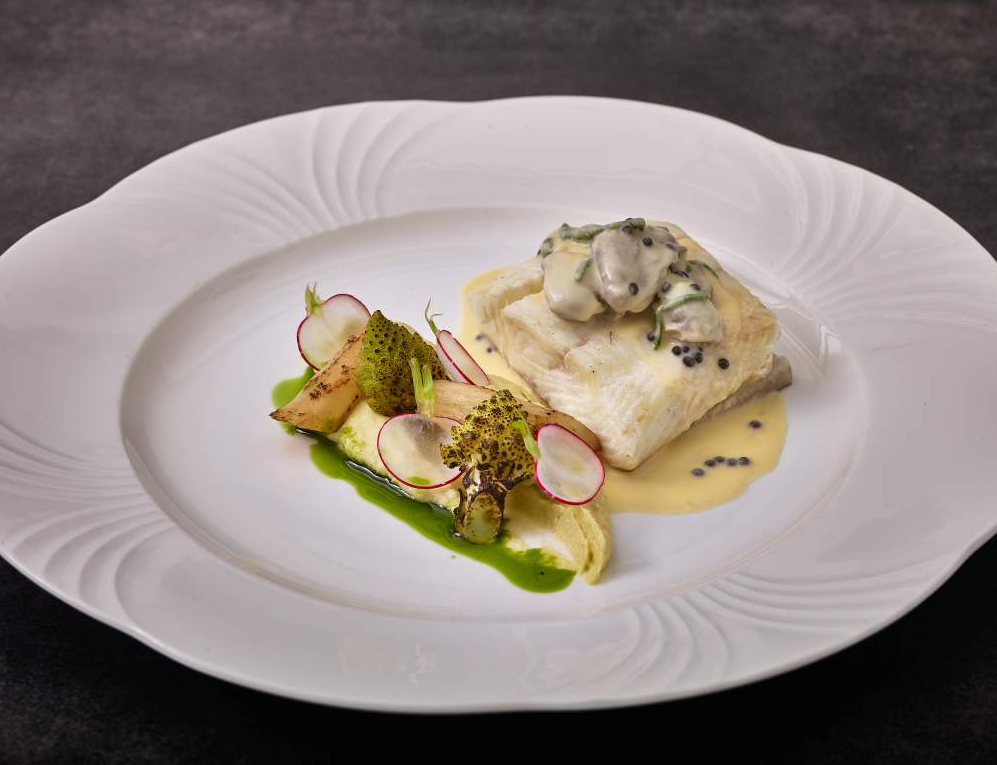 Bulk Buy Farmed Halibut Supreme, Skin On, Boneless Wholesale | KFF