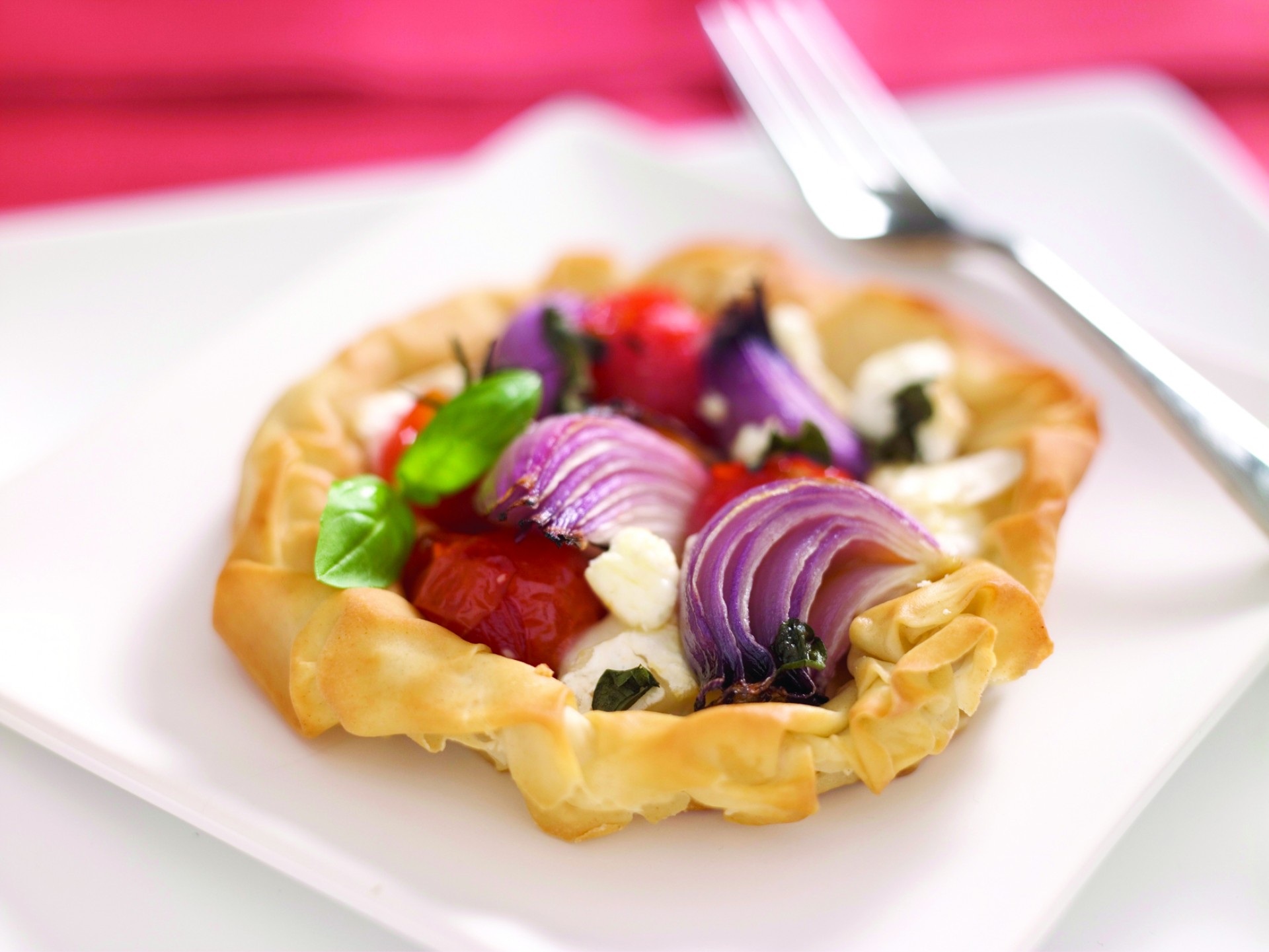 Bulk Buy JUS-ROL 6” Puff Pastry Rounds Wholesale | KFF