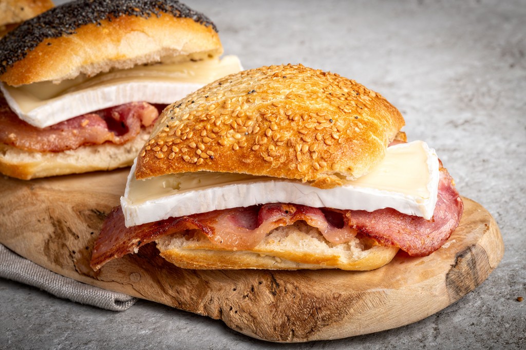 Bulk Buy Brie Block Wholesale | KFF